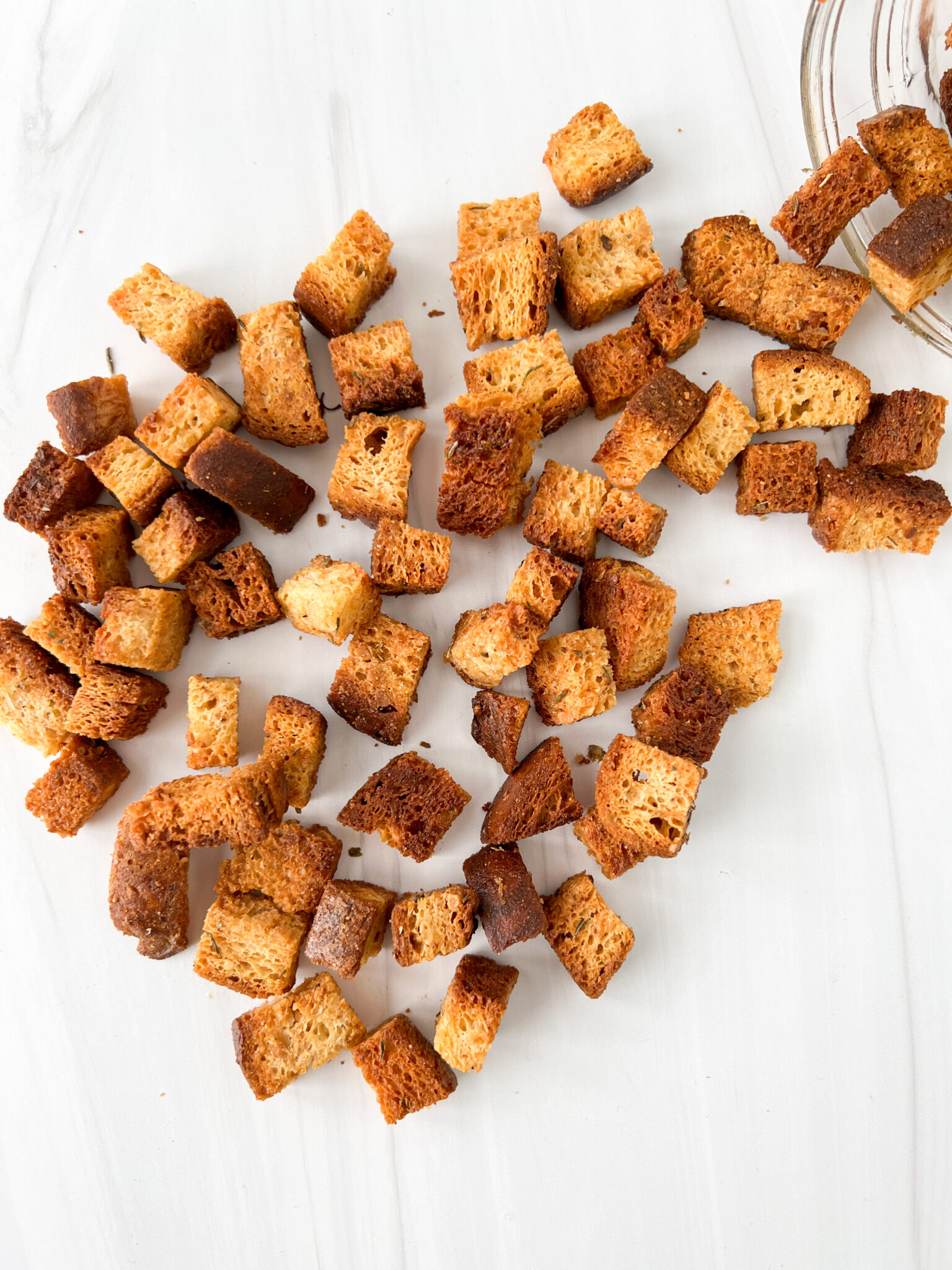 How to Make Homemade Gluten-Free Croutons (Garlic & Herbs) - Good For ...