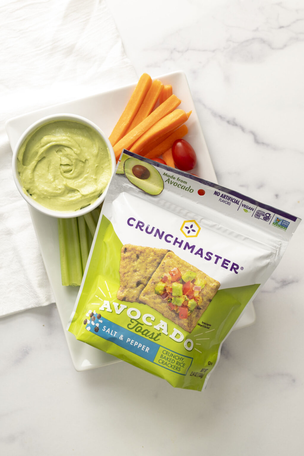 Extra Creamy Avocado Dip with Crunchmaster Crackers - Good For You ...